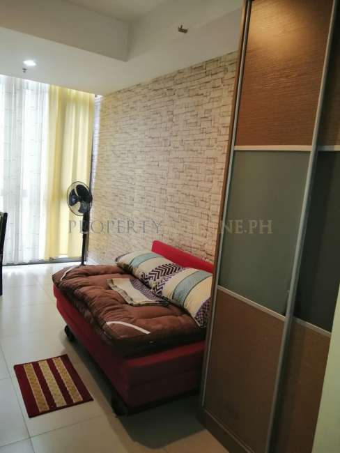1 Bedroom Condominium Unit For Sale in D' University Place Residences